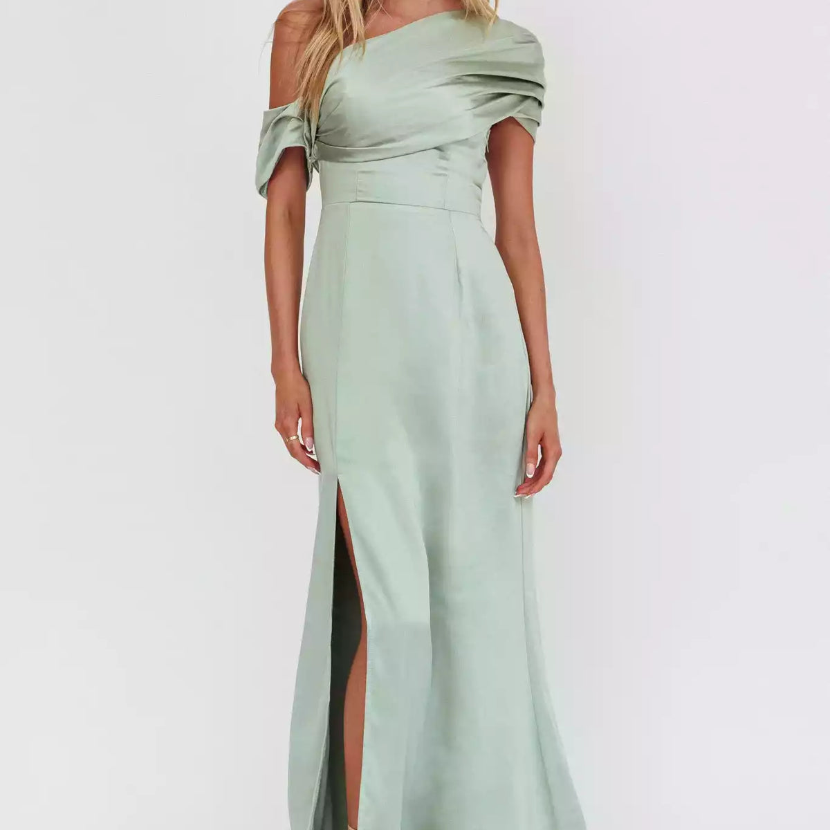 Gorgeous asymmetrical shoulder design with pleated details, side zippe ...